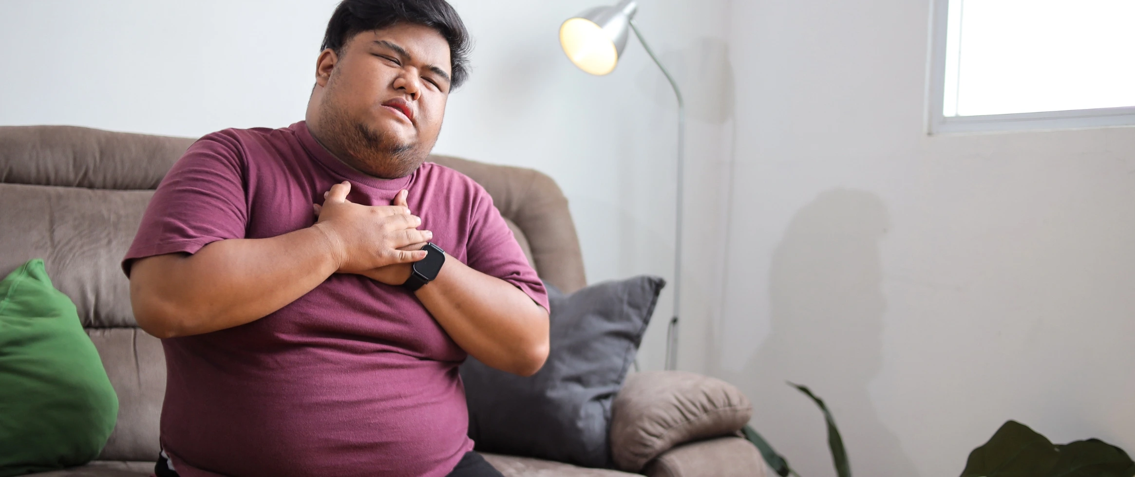 Living with Angina: Symptoms, Causes, Treatment & Heart Healthy Tips